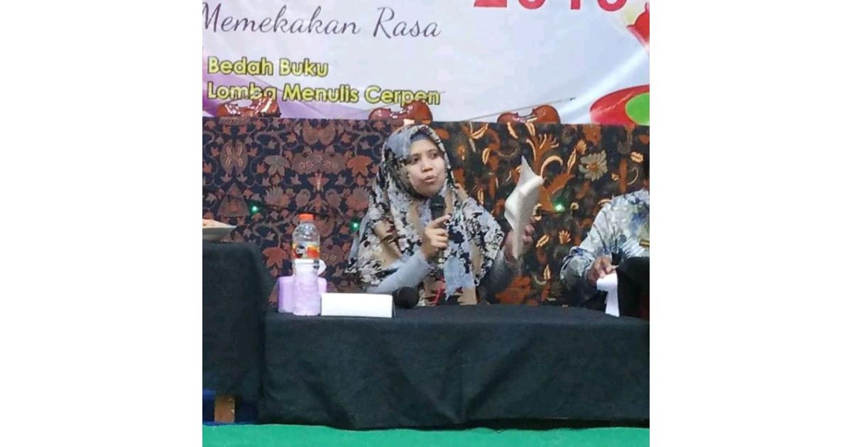 Mengenal Muna Masyari, Penulis Asal Pamekasan yang Perkenalkan Kearifan ...
